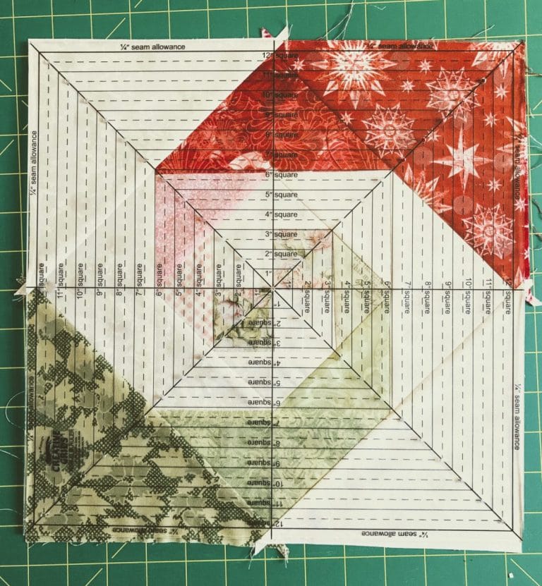 Scrapdash Quilt Tutorials ⋆ The Snail Trail Block for Swing Your Partner